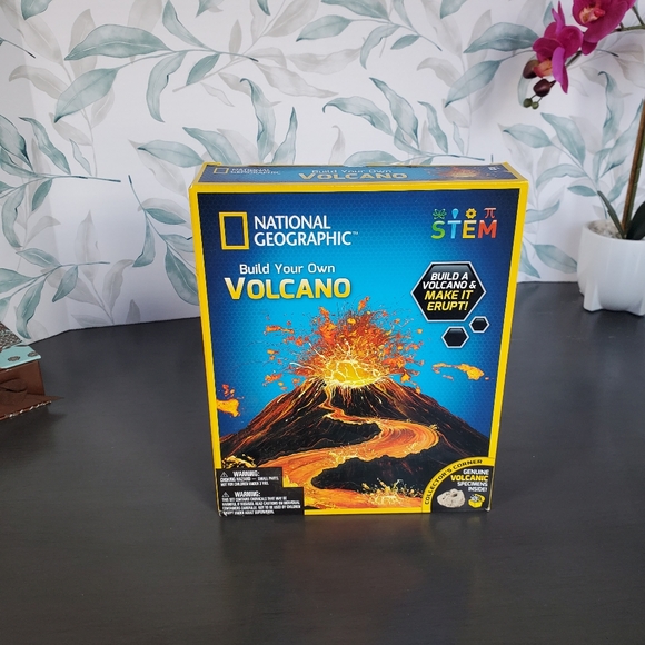 National Geographic | Toys | Nat Geo Build Your Own Volcano Stem Kit ...